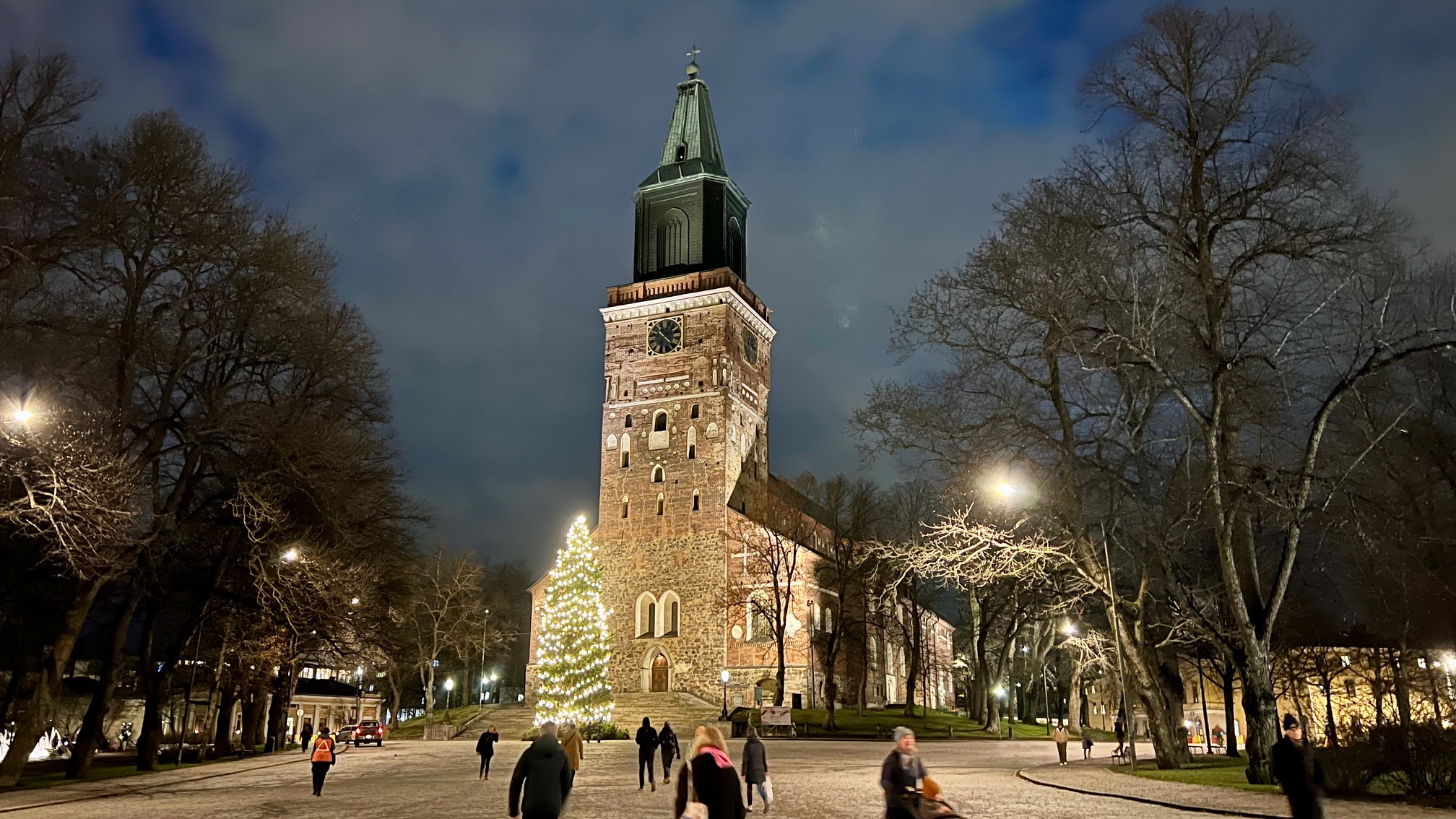 ”Vallan tulee rakentua nöyryydelle” – Arkkipiispa Tapio Luoma saarnasi ...